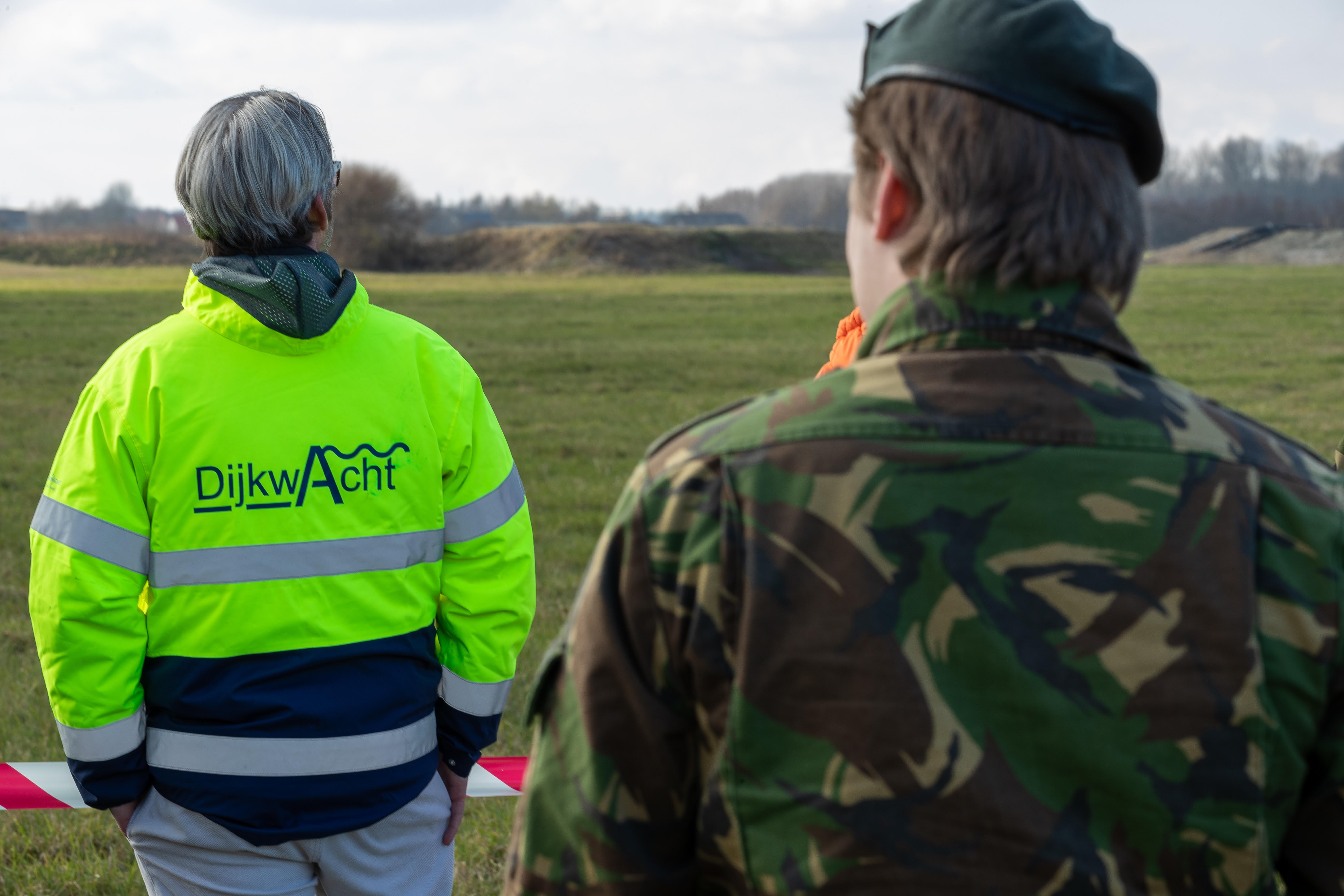 Samenwerking eindigt met een knal | 02 | Defensiekrant