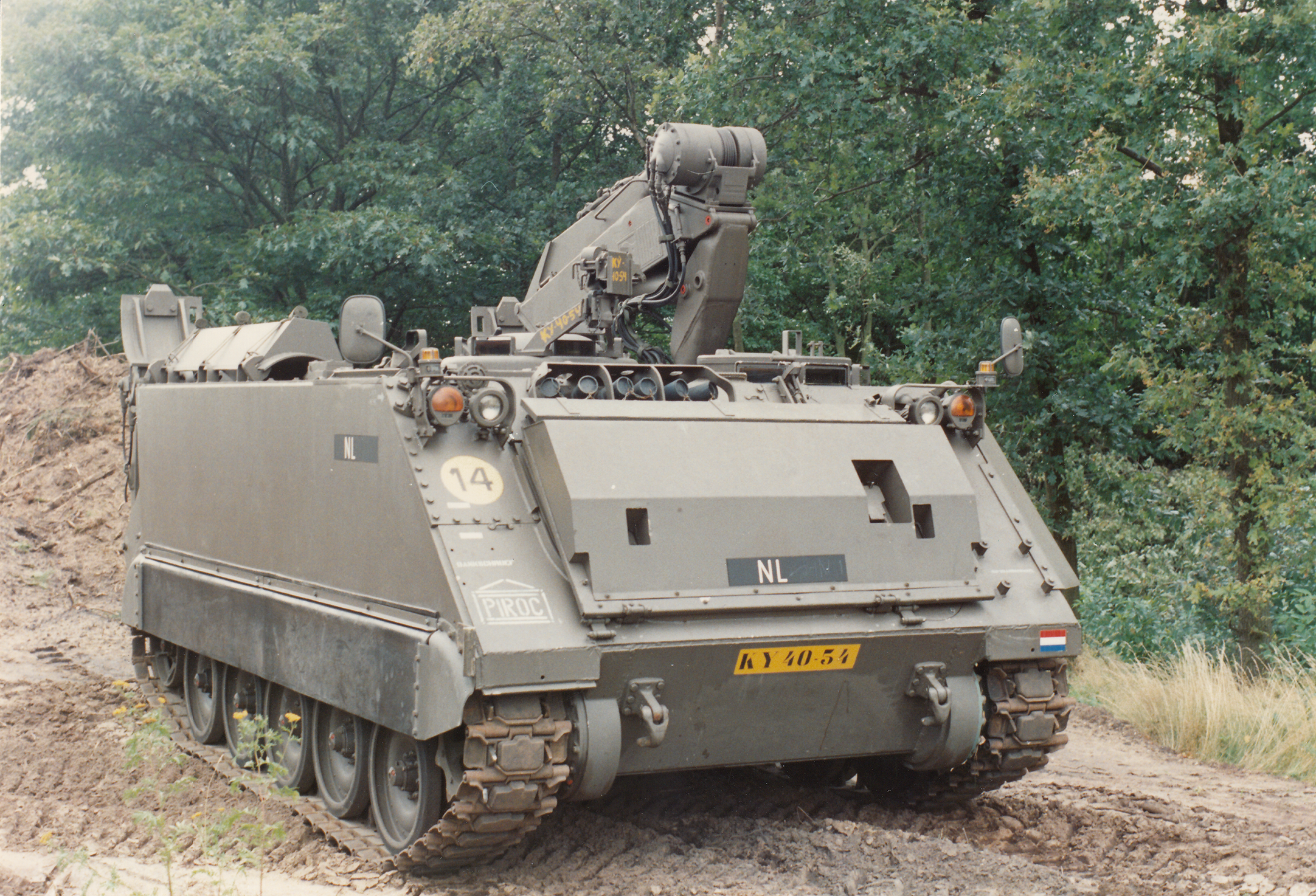 Materieel van toen: YPR-765 | 04 | Materieelgezien